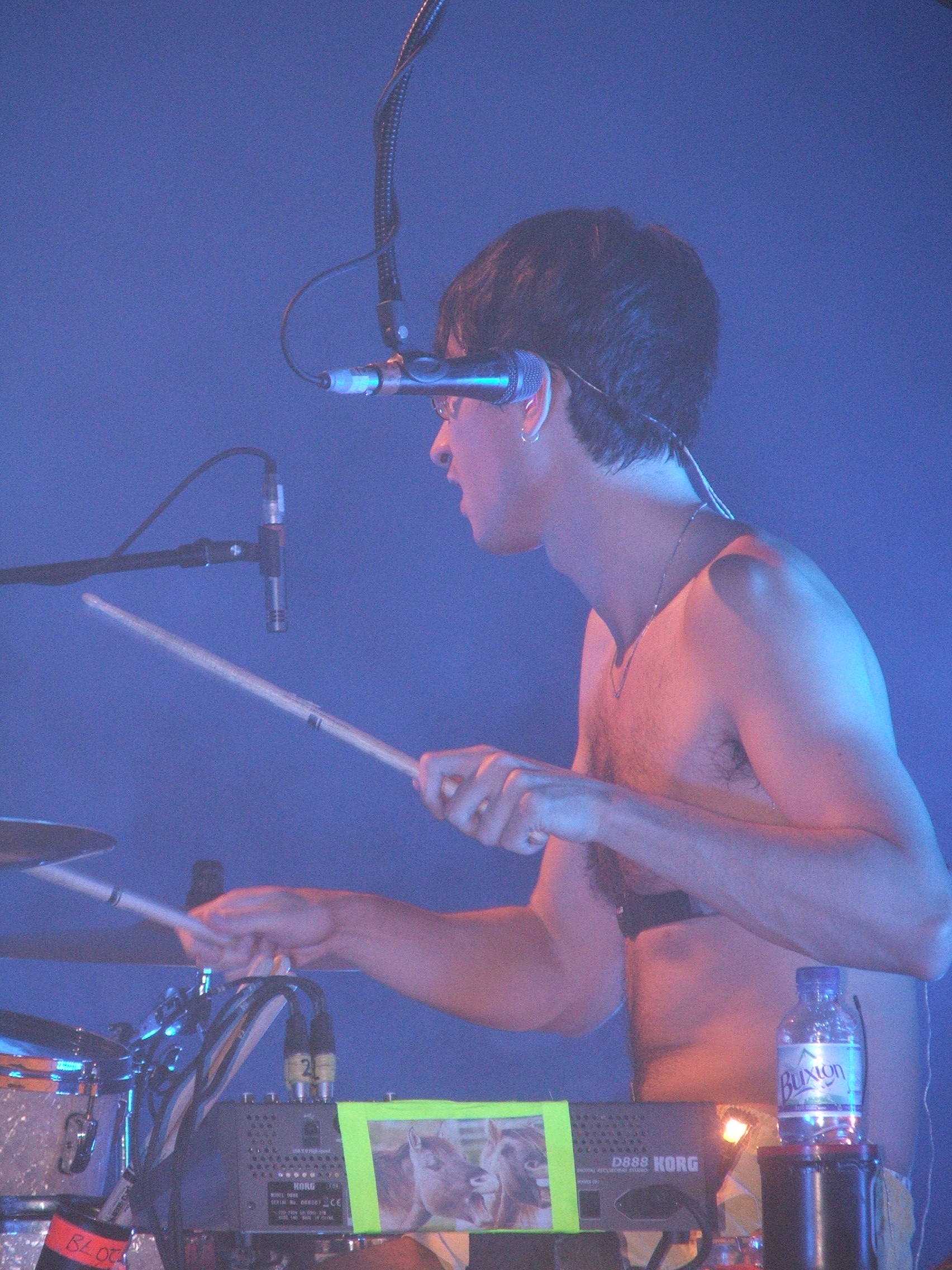 Matt Tong - Clem Burke Drumming Project